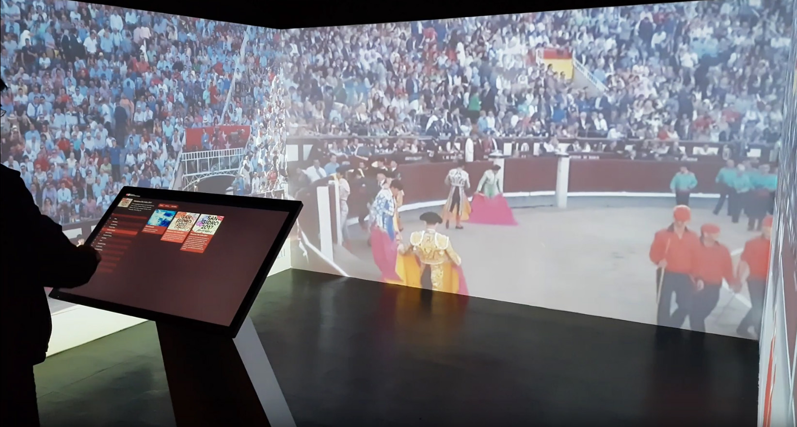 Ejemplo de Realidad Inmersiva 1 - Mensaje RA